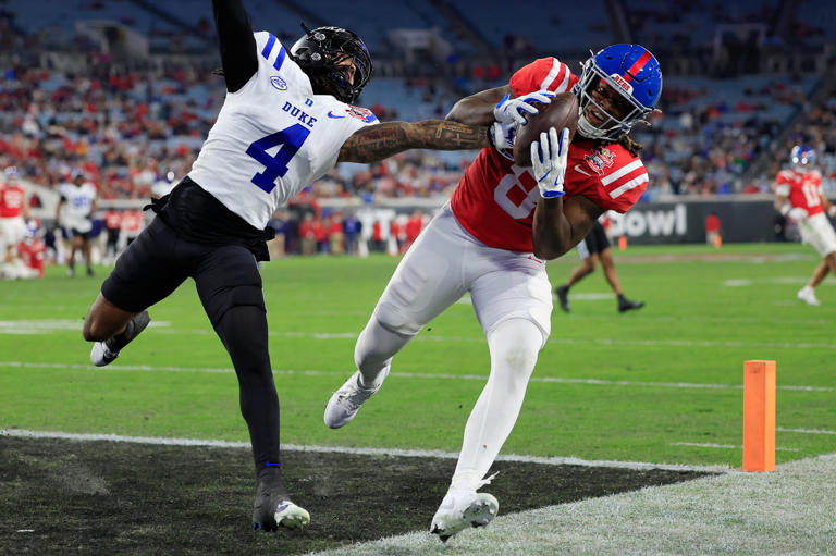 What Lane Kiffin expects from Ole Miss tight ends Dae'Quan Wright, Luke ...