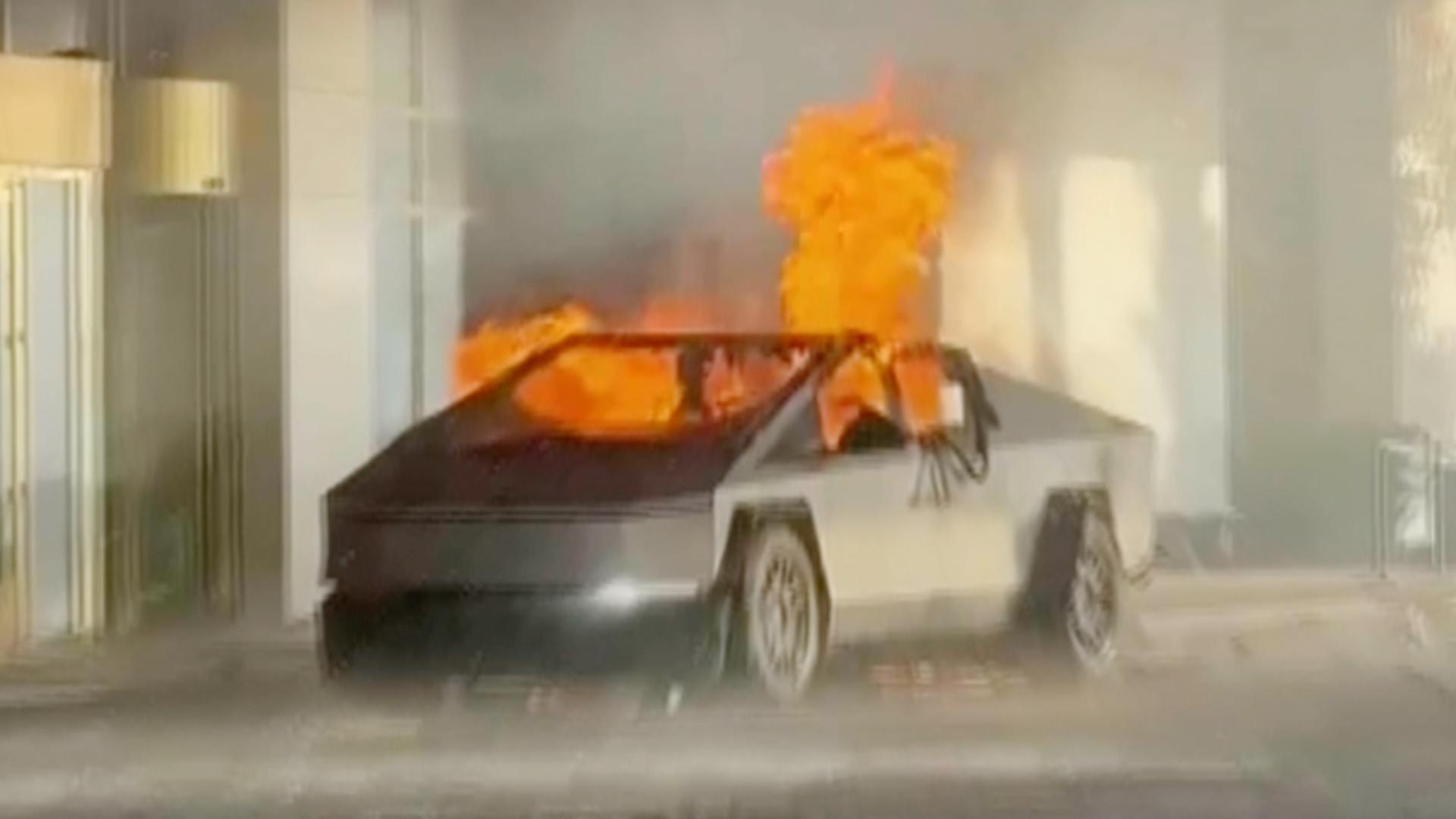 Man who exploded Tesla Cybertruck outside Trump hotel in Las Vegas used ...