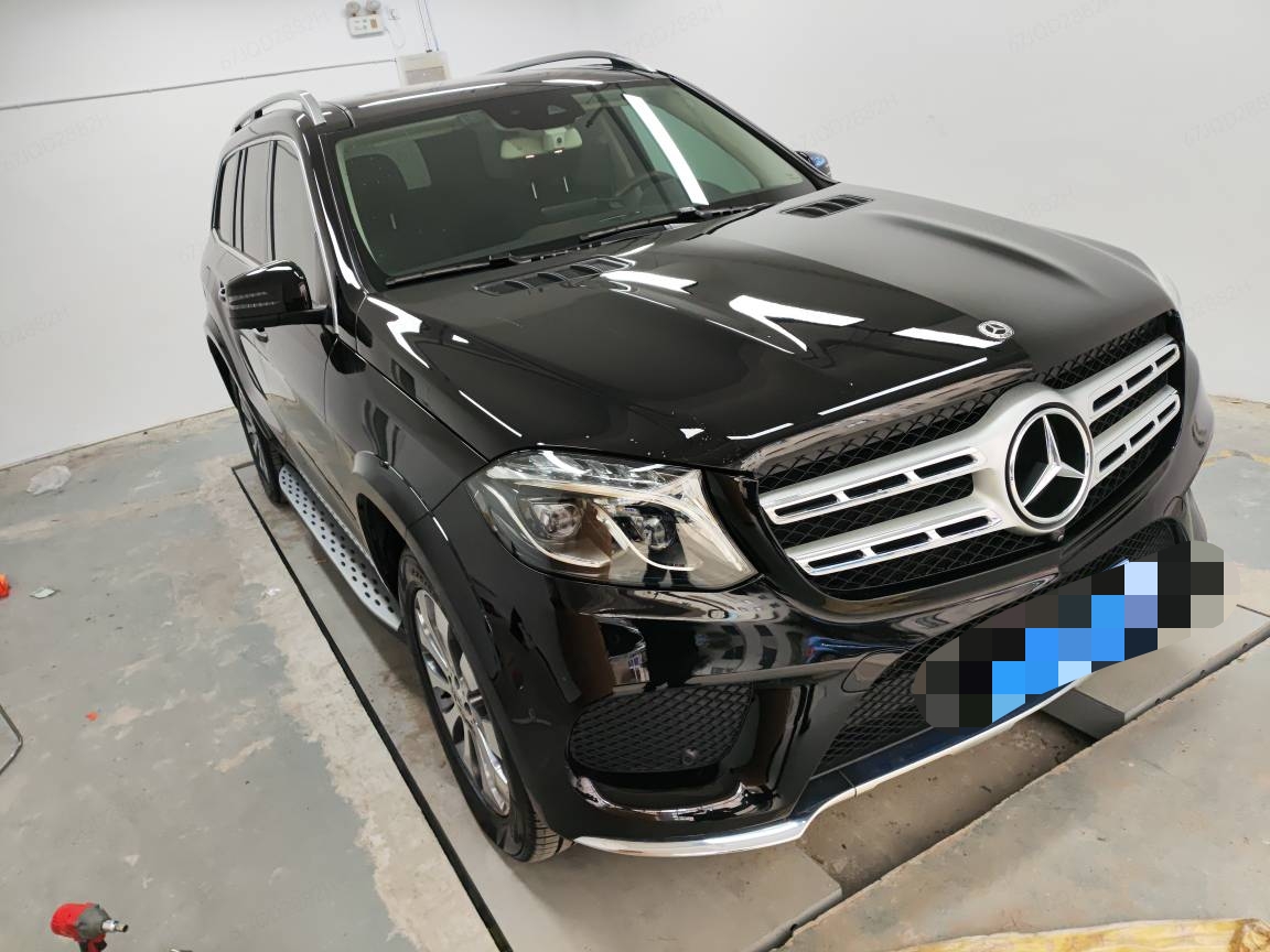 奔驰 奔驰GLS 2018款 改款 GLS 400 4MATIC动感型实拍图