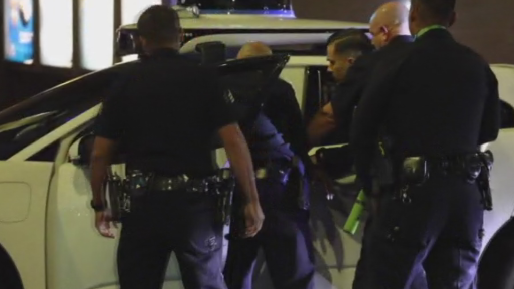 Waymo explains how its driverless taxis handle car thefts after ...