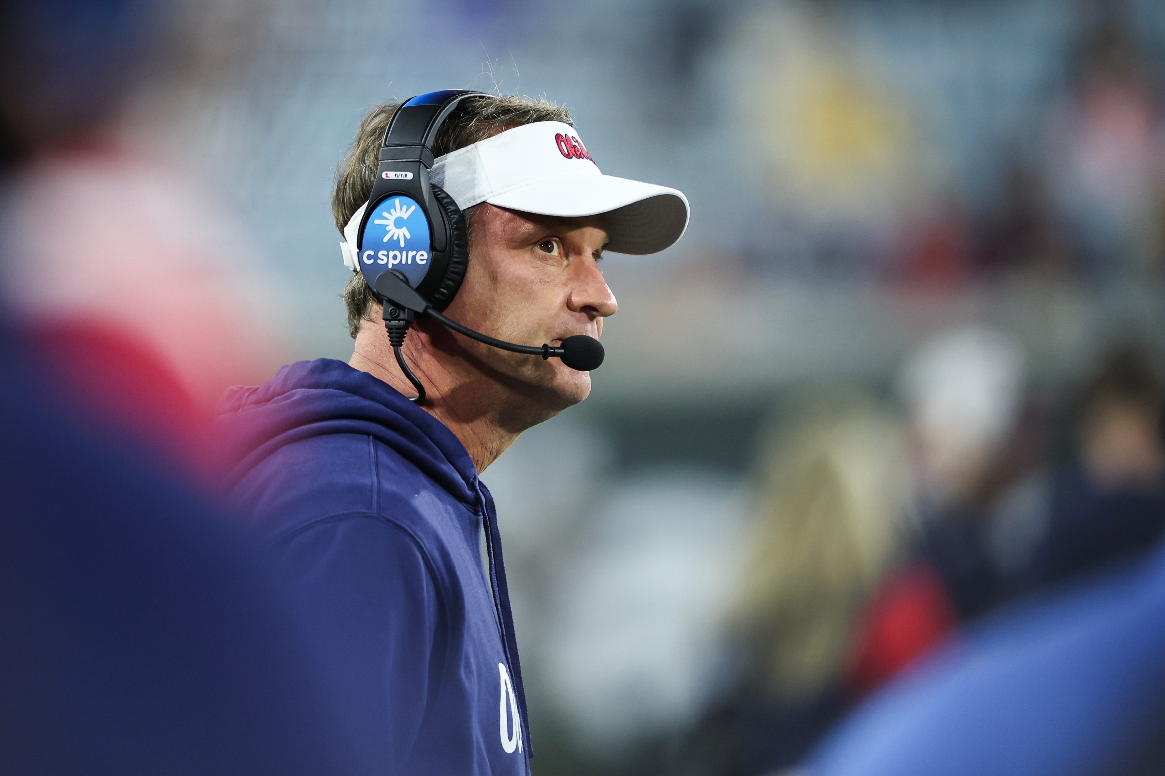 Lane Kiffin chides Jaxson Dart, takes shot at Diego Pavia after Gator ...