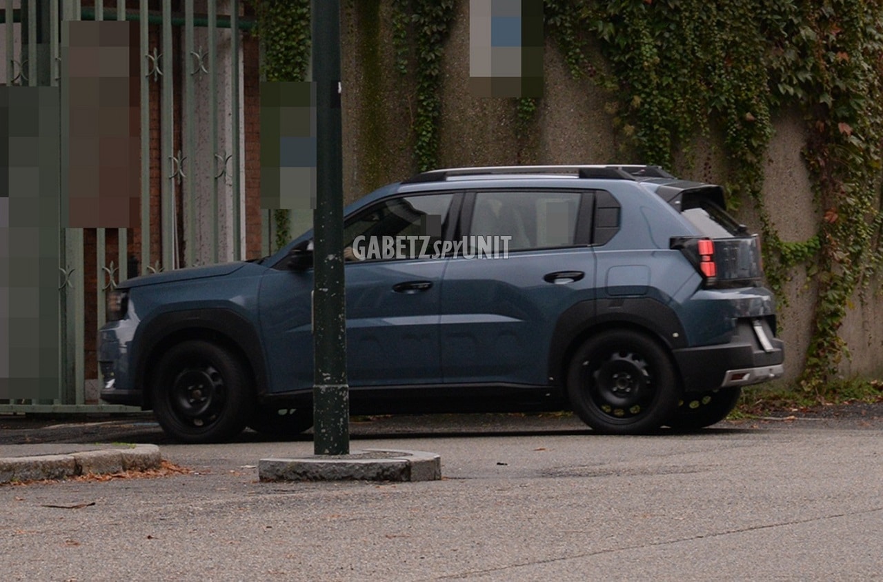 Fiat Grande Panda avvistata in colore Blu Lago: il CEO conferma che il ...