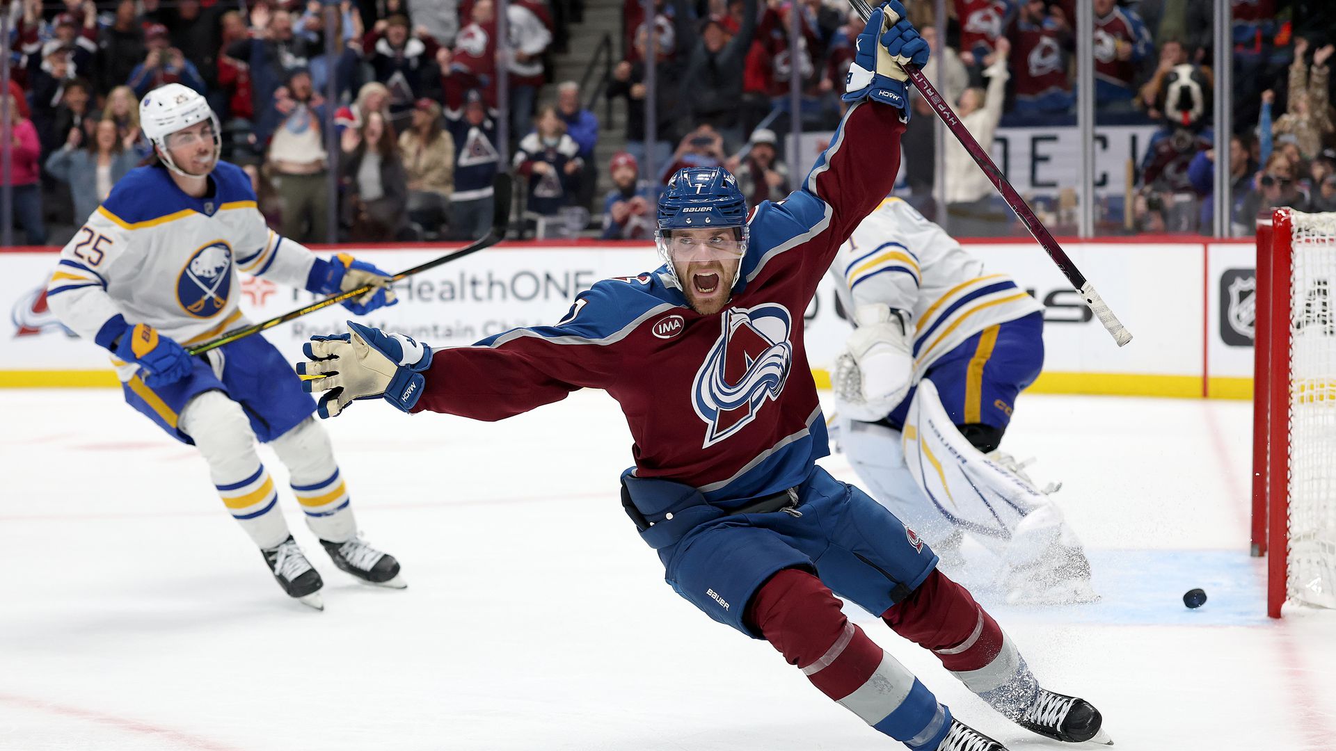 Recap: Avs roar back to beat Buffalo, kick off the New Year in style
