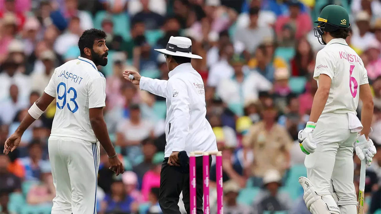 'Jassi bhai se panga nahi': Late Day 1 madness involving Jasprit Bumrah ...