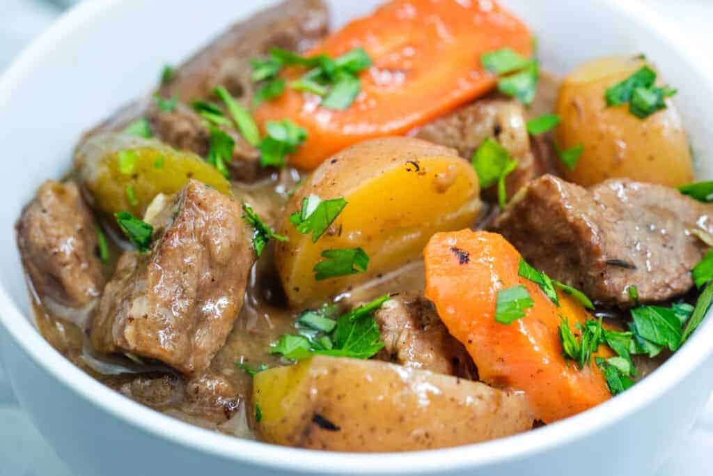 15 soup & stew recipes with the kind of broth you lean toward
