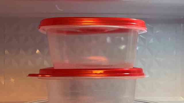 Is Your Tupperware Microwave-Safe? Let’s Find Out