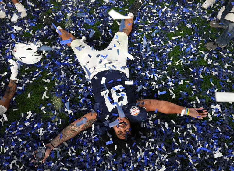 College Football Playoff picks, predictions: Notre Dame or Penn State ...