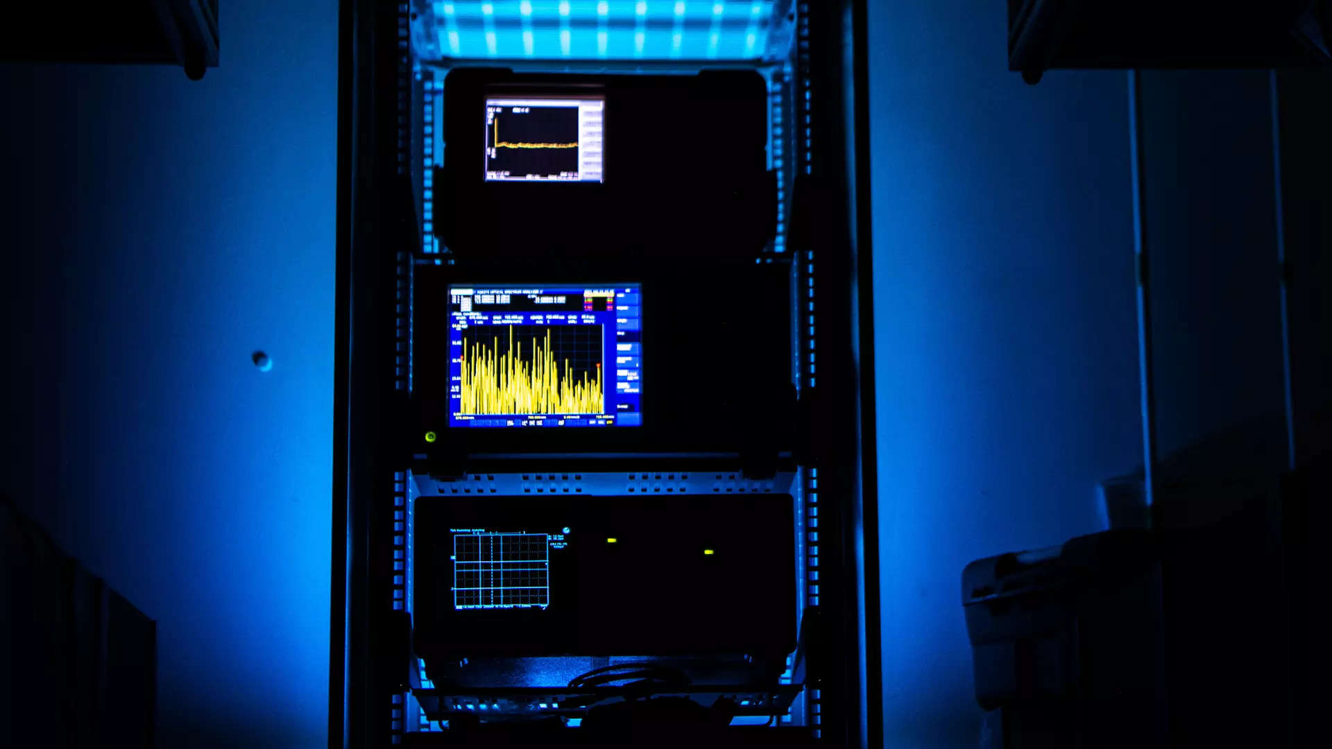 UK lab develops 'groundbreaking' atomic clock using quantum technology