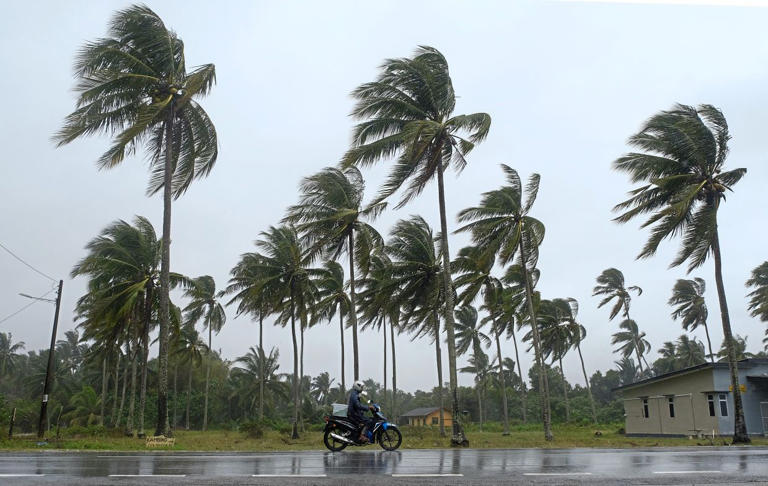 Metmalaysia Issues Thunderstorm Warning For Multiple Regions Until Midnight