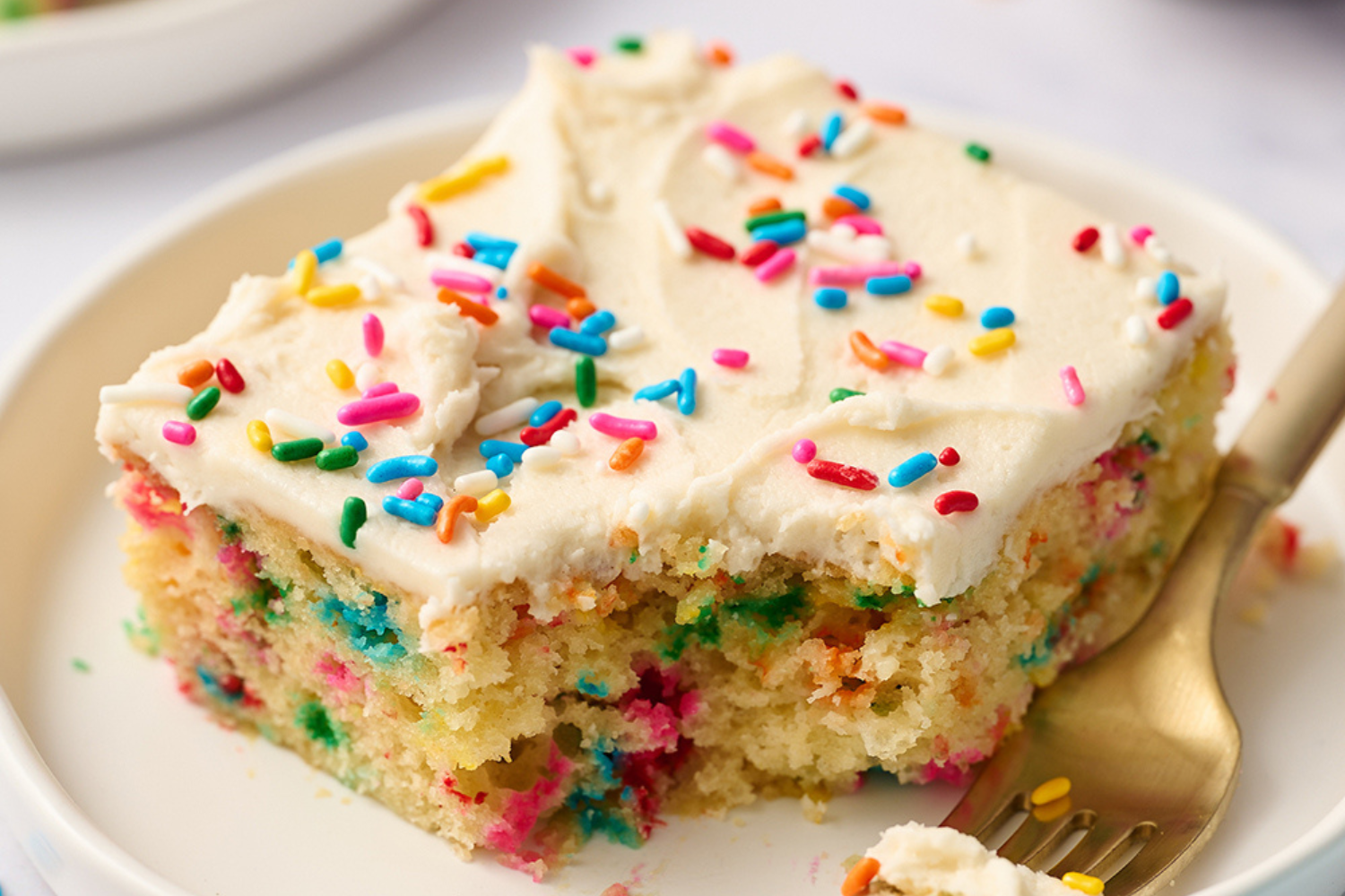 14 Cake Delicious Recipes You Won’t Be Able to Resist