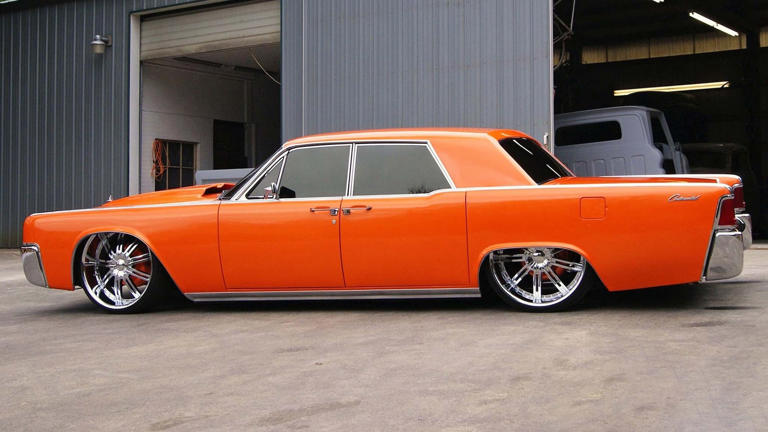 10 Cool Old-School Cars That Gave Birth to Lowrider Culture