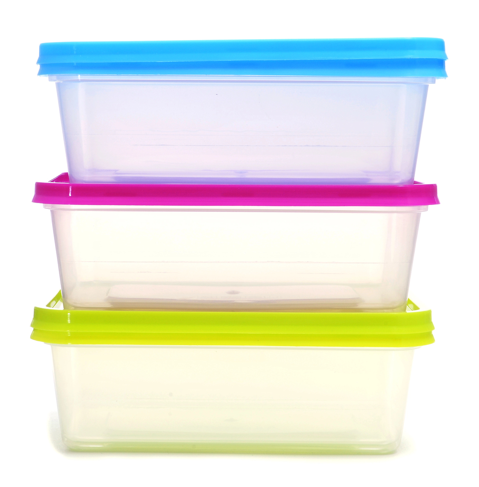 Tupperware organizing by size and shape