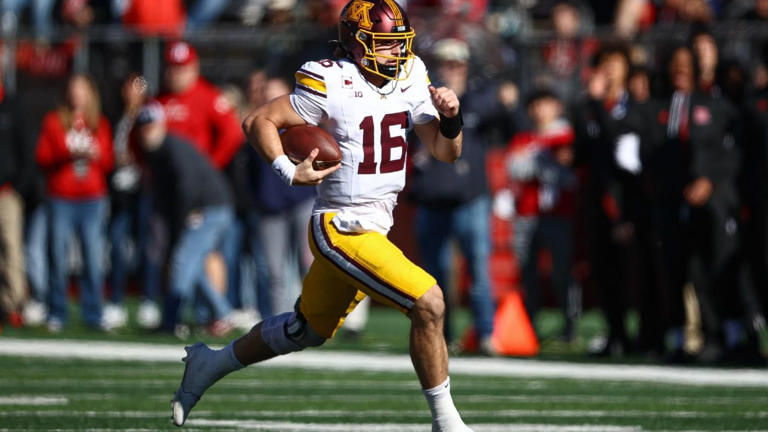 Minnesota vs. Virginia Tech prediction, odds, spread: 2025 Duke's Mayo ...