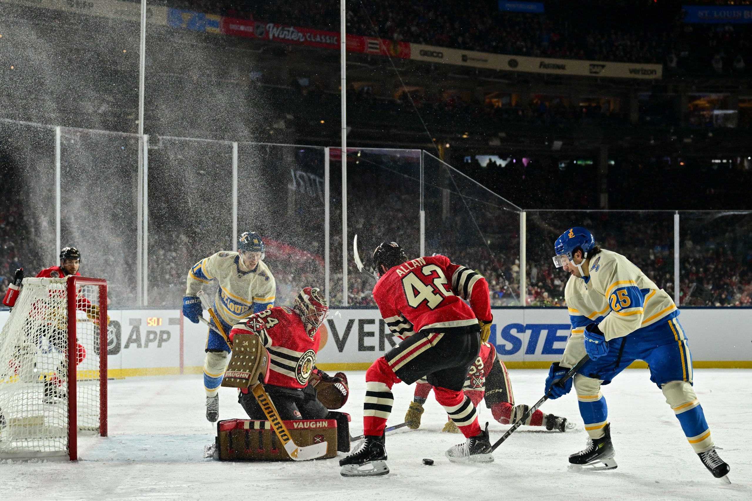 NHL Winter Classic draws all-time low viewership