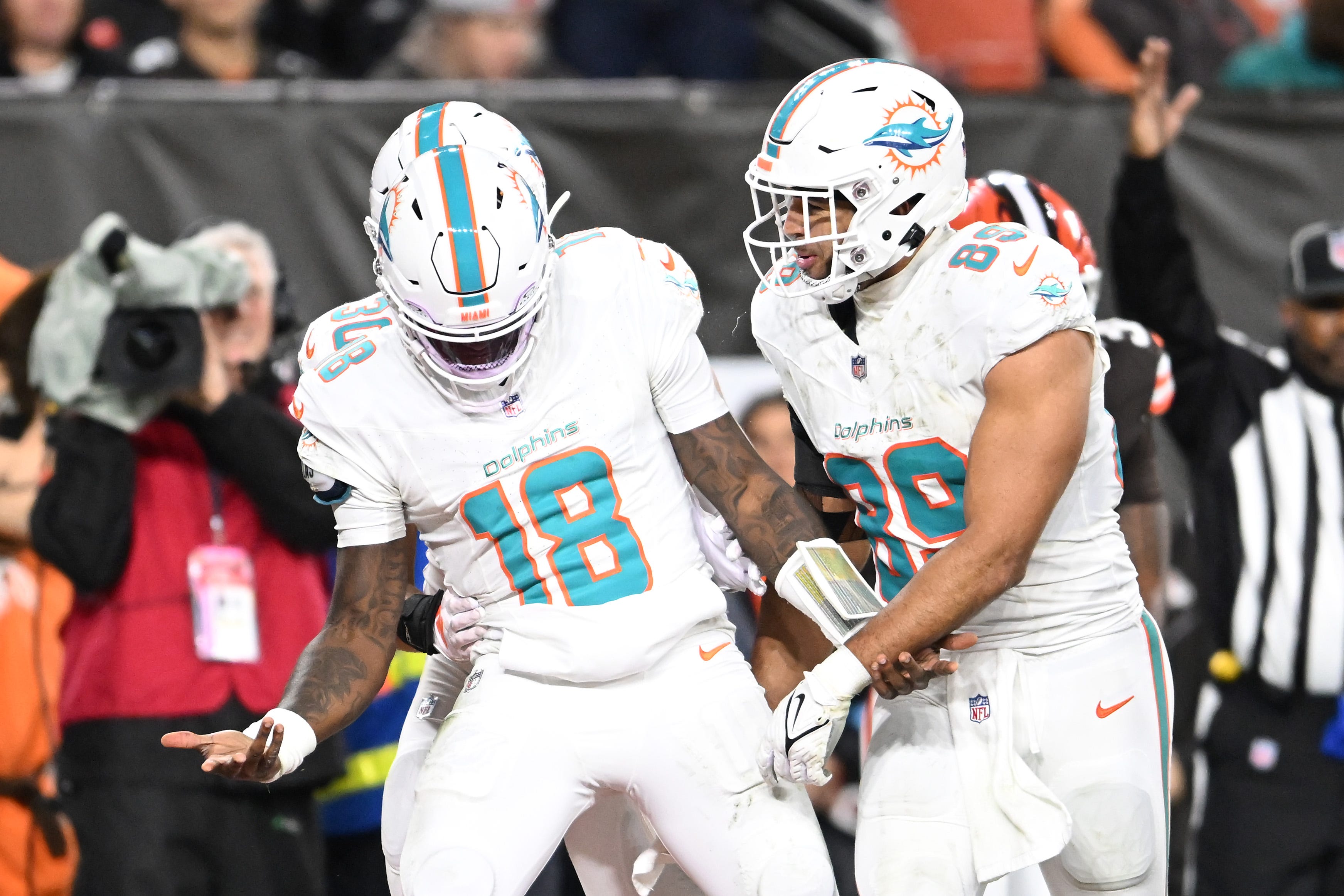 5 biggest pregame storylines for Dolphins vs. Jets in Week 18