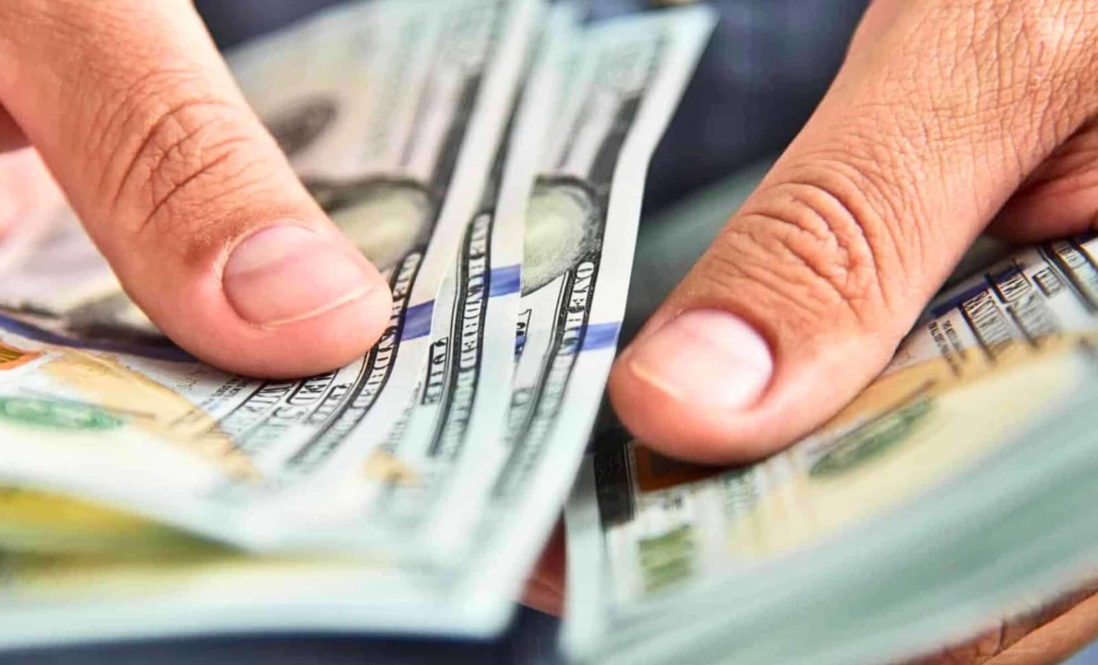 Thousands of Families to Receive $725 Stimulus Checks: Who Qualifies ...