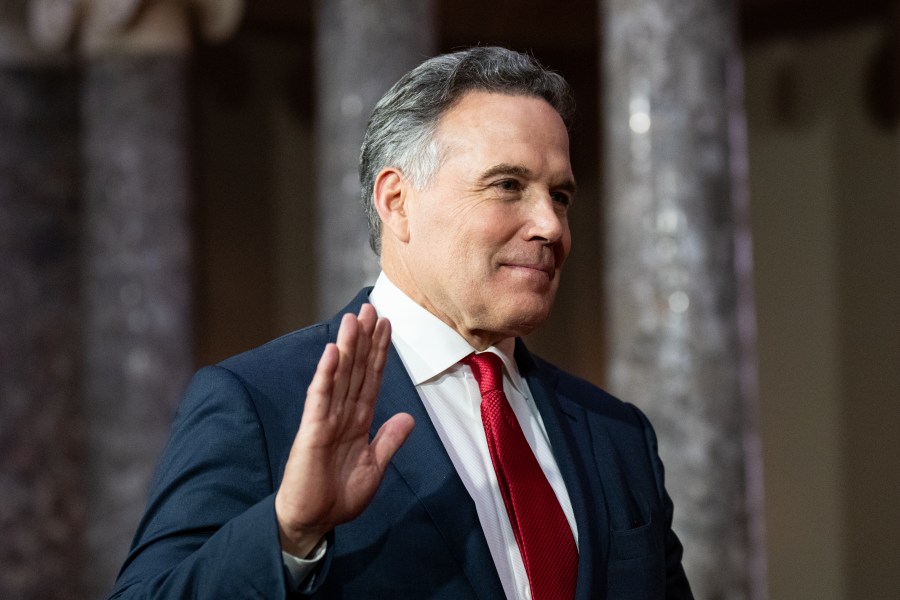 Dave McCormick sworn in as Pennsylvania’s newest U.S. Senator