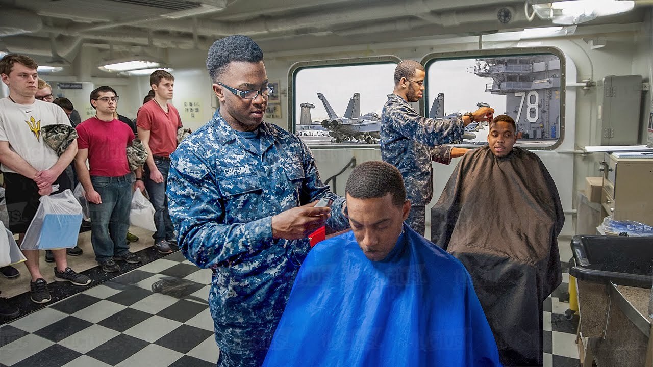 Life Inside US Gigantic $13 Billion Aircraft Carrier Deployed for 9 ...