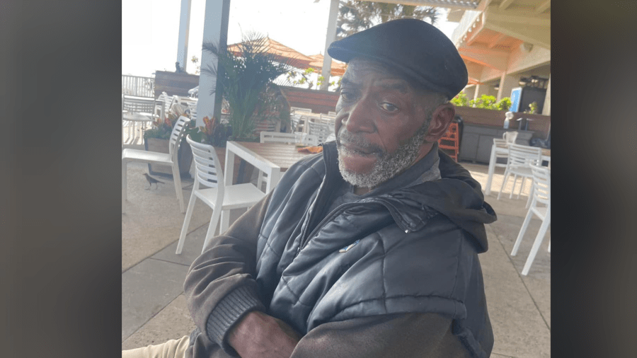 Charleston PD searching for missing man with dementia Charleston PD searching for missing man with dementia