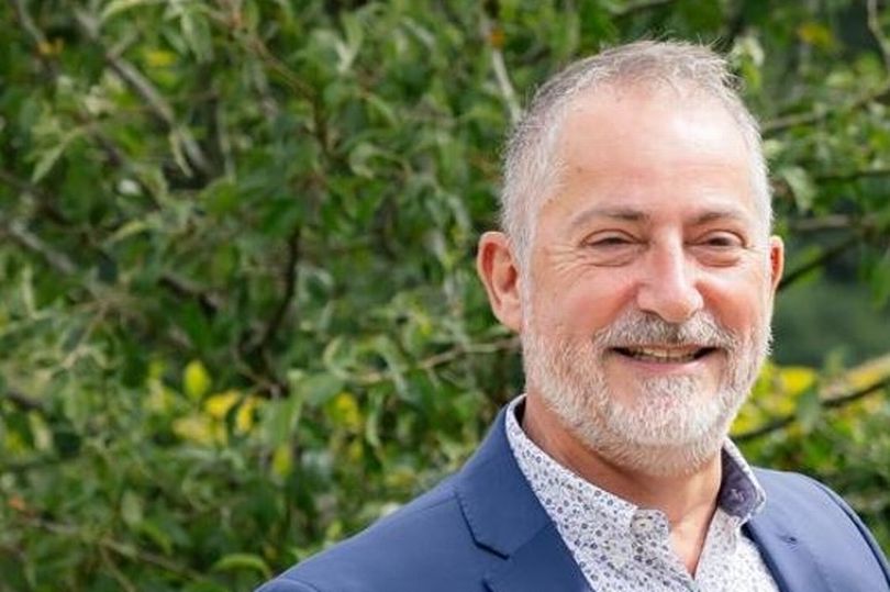 Dad-of-three dies after collapsing on Portugal holiday