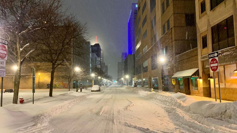 Syracuse issues snow safety alert for lake effect snow