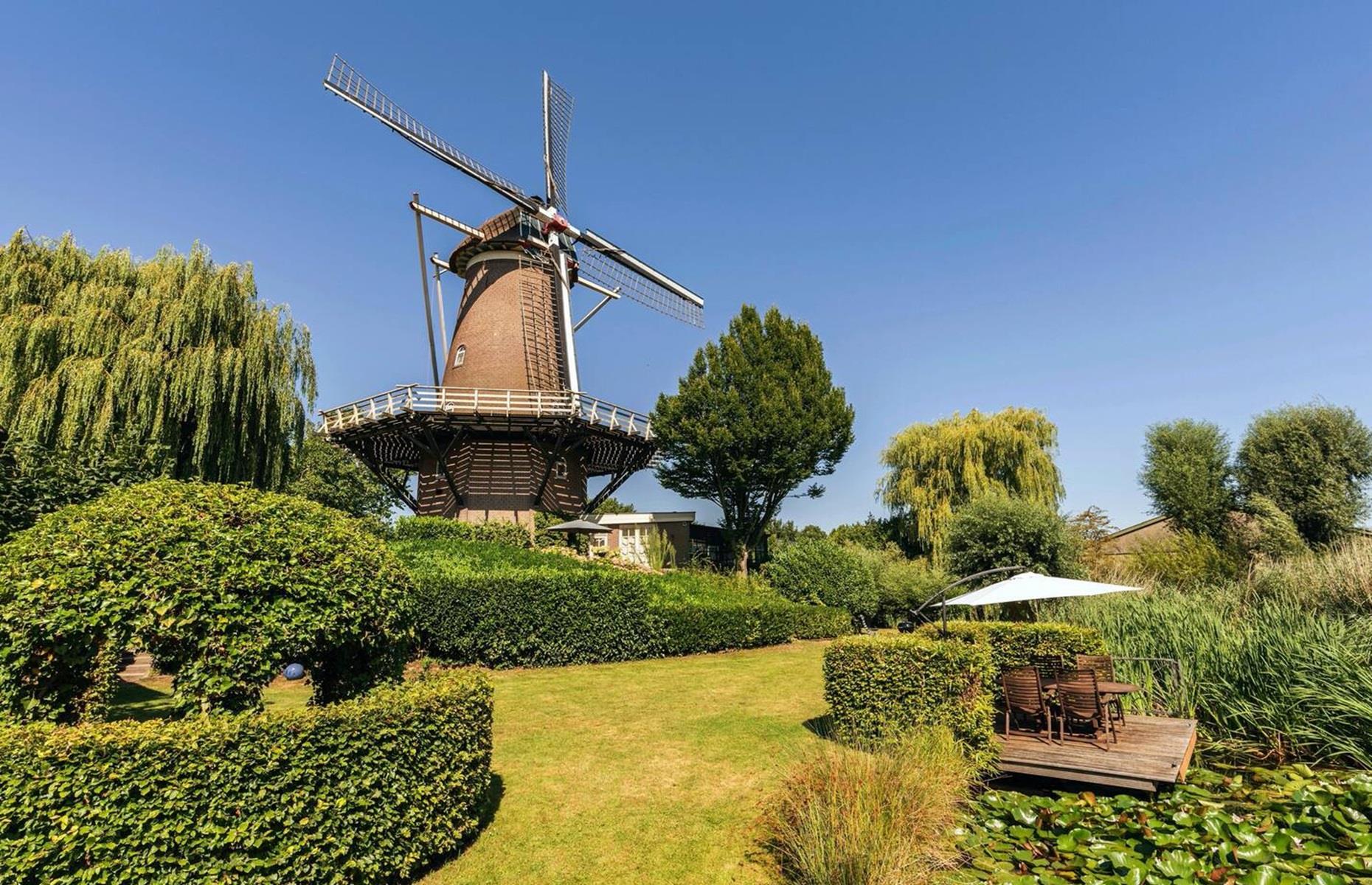 10 wonderful windmill conversions around the world you can actually live in