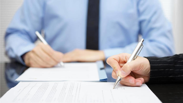 4 Things To Know Before Co-Signing a Loan for Your Student