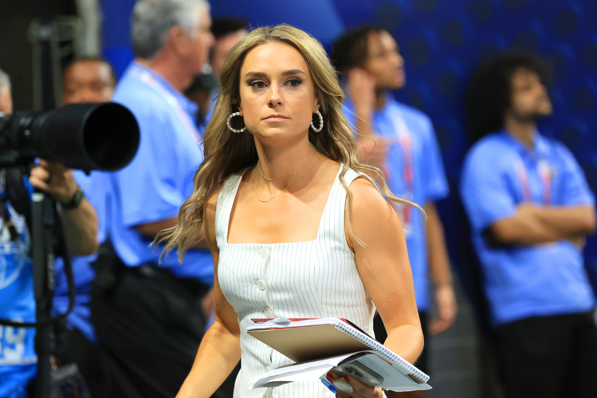 ESPN Sideline Reporter Molly McGrath Turns Heads At National Title Game