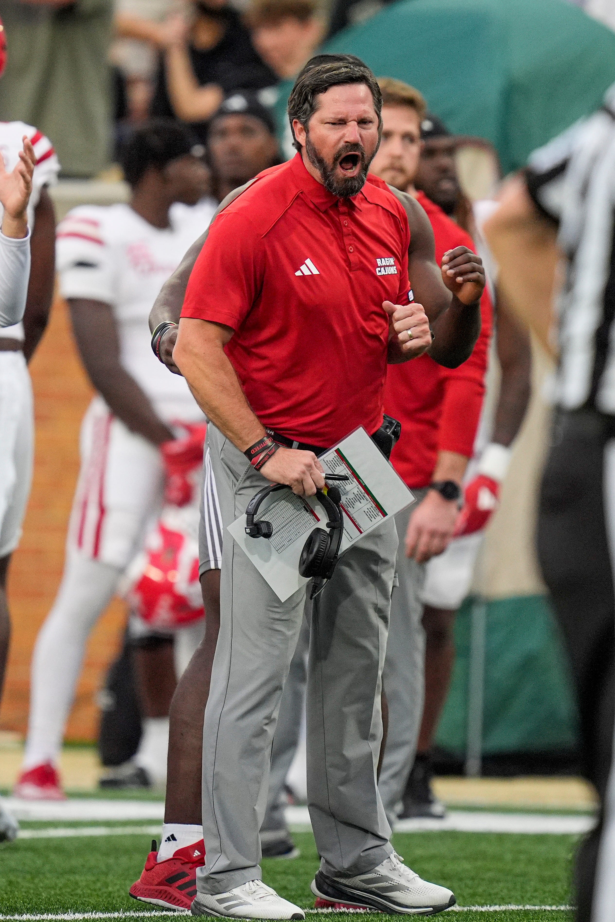 UL football positional previews: Who makes up the Cajuns O-line/D-line?