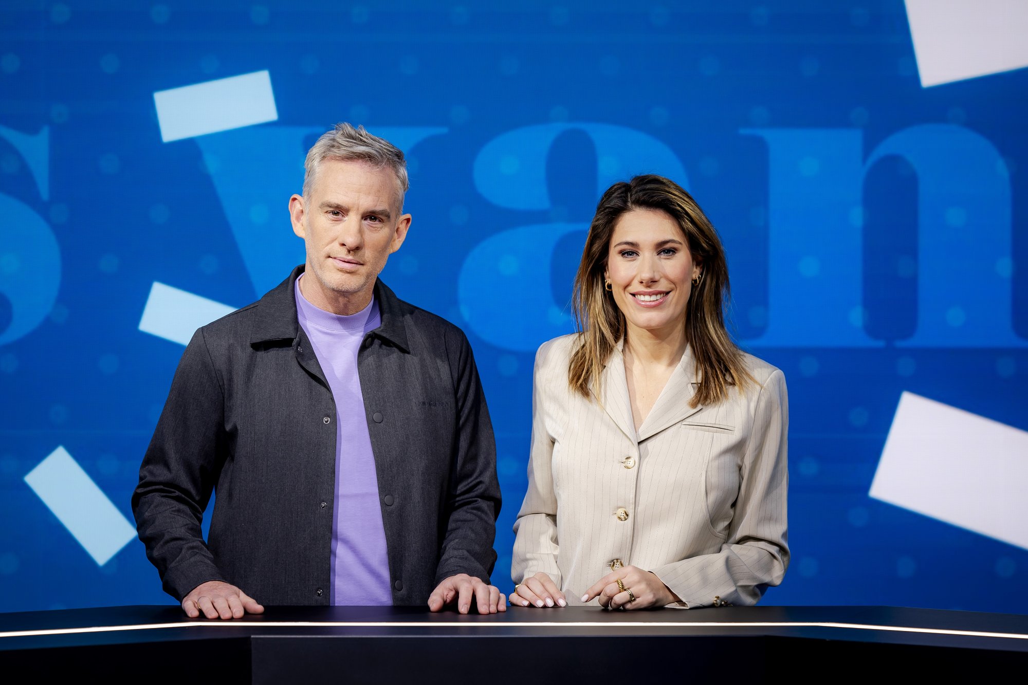 Déze presentators vervangen Art Rooijakkers bij SBS6