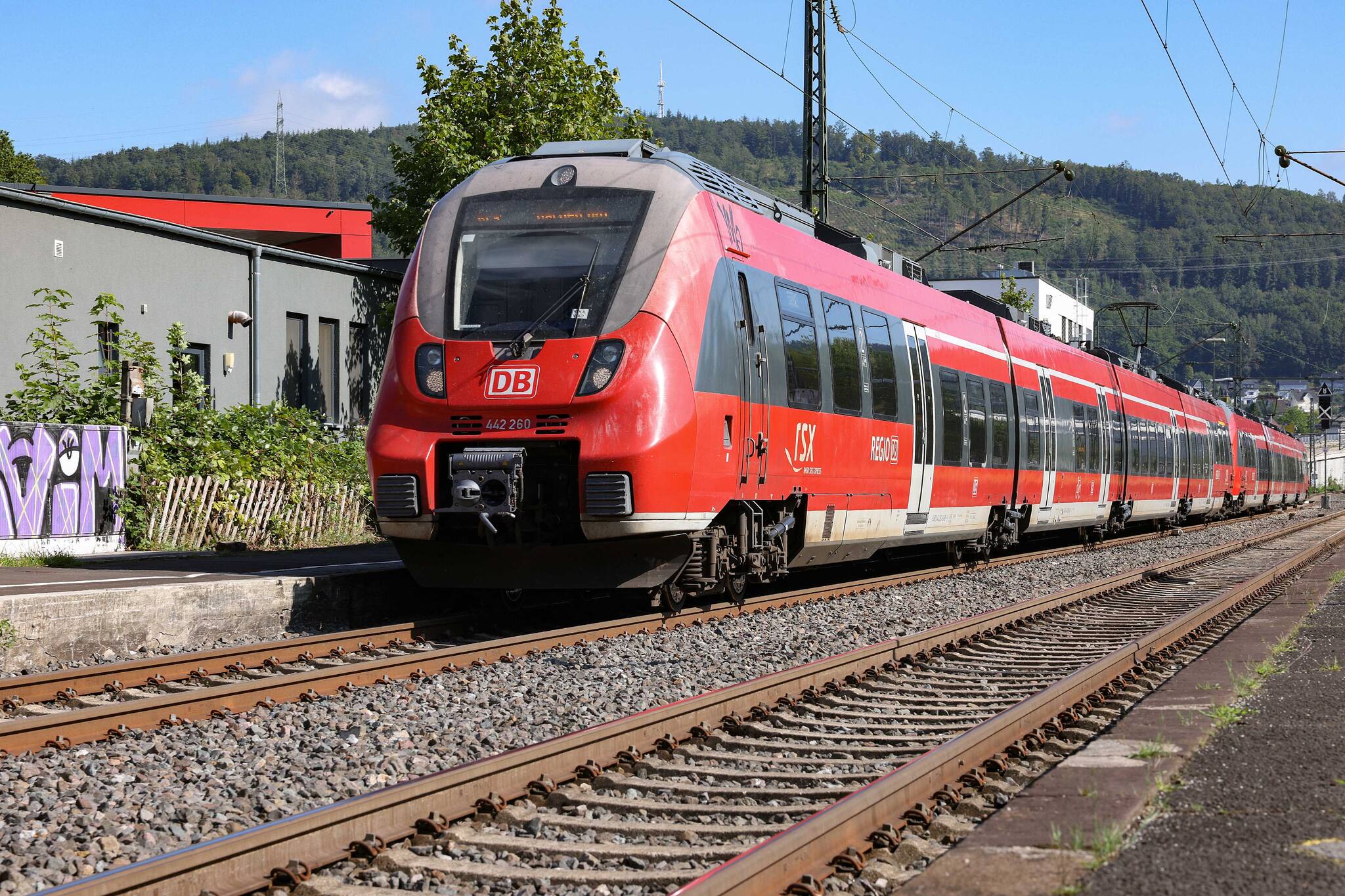 Bahnstrecke der RE9 zwischenSiegen und Brachbach: Zugausfälle und ...
