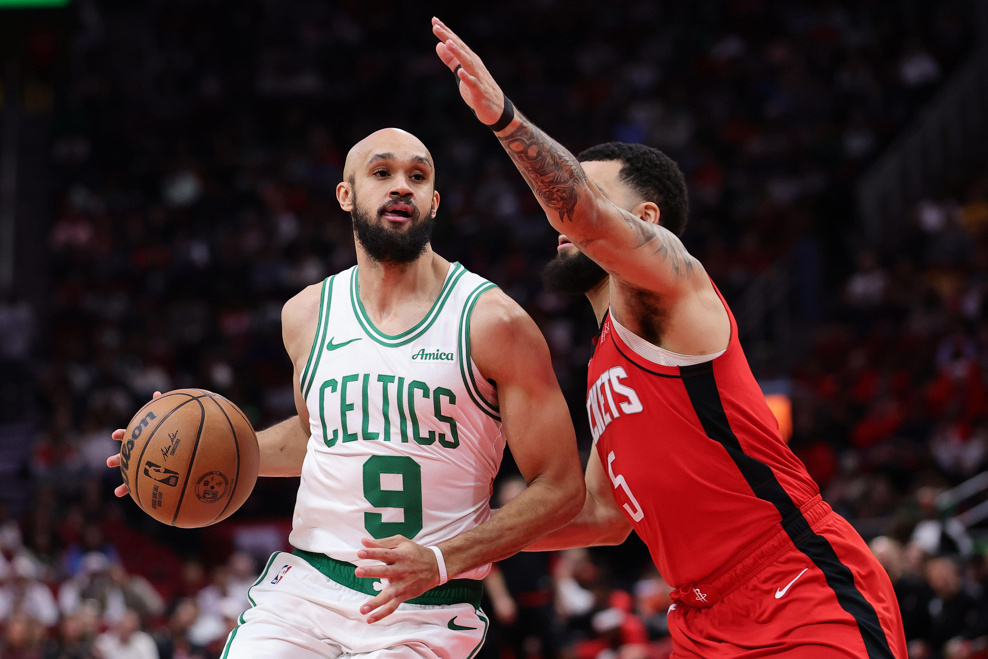 Boston Celtics ground Rockets, win 109-86 on the road