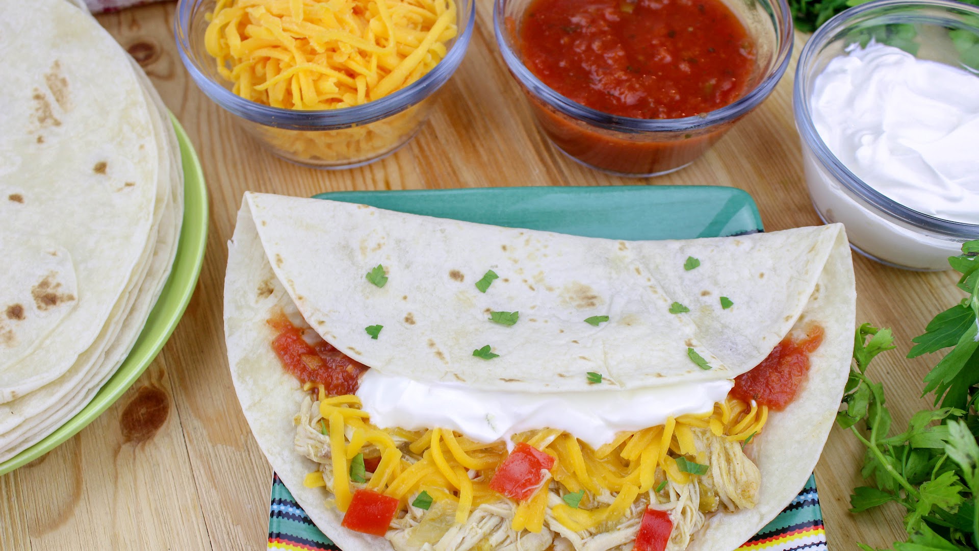 This Fajita Recipe Is Such A Time Saver - Crock Pot Chicken Fajitas