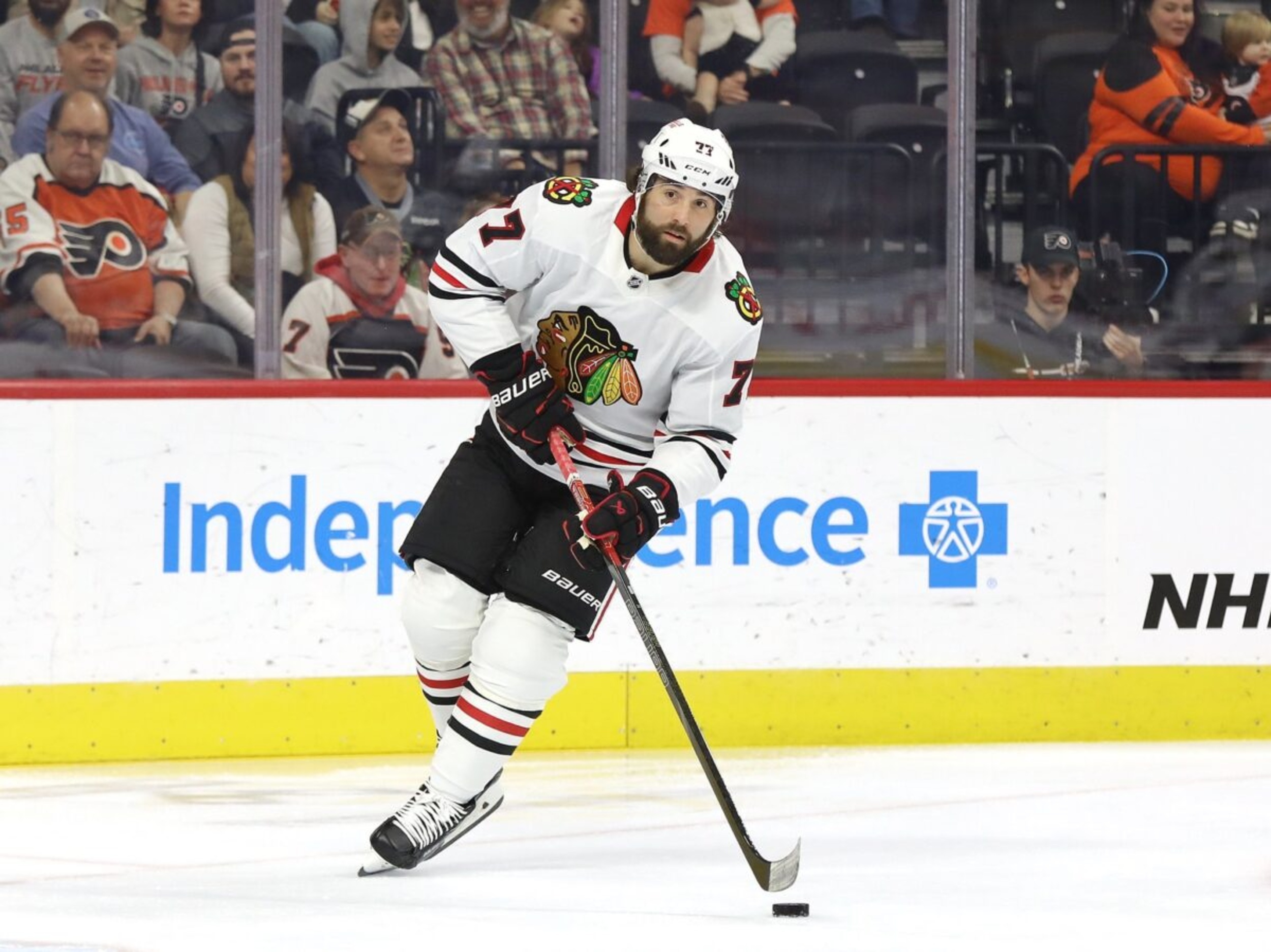 Blackhawks Getting Pat Maroon’s Invaluable Presence & Leadership in His ...