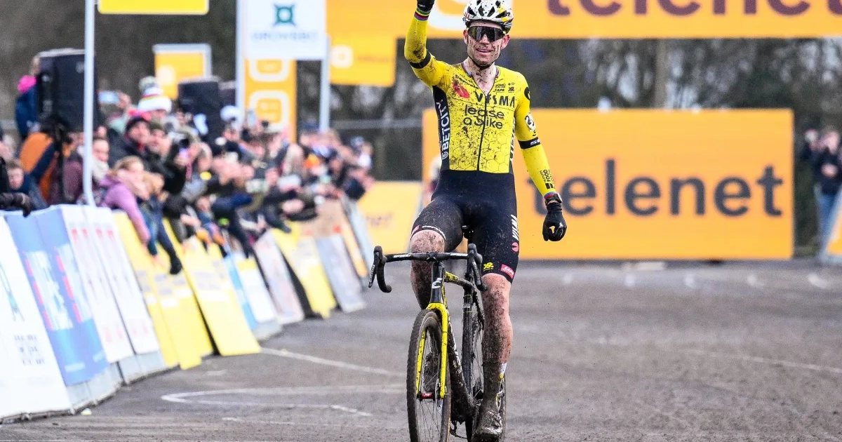 Wout van Aert verrast zichzelf met zege: "Moeilijk te geloven, maar ...