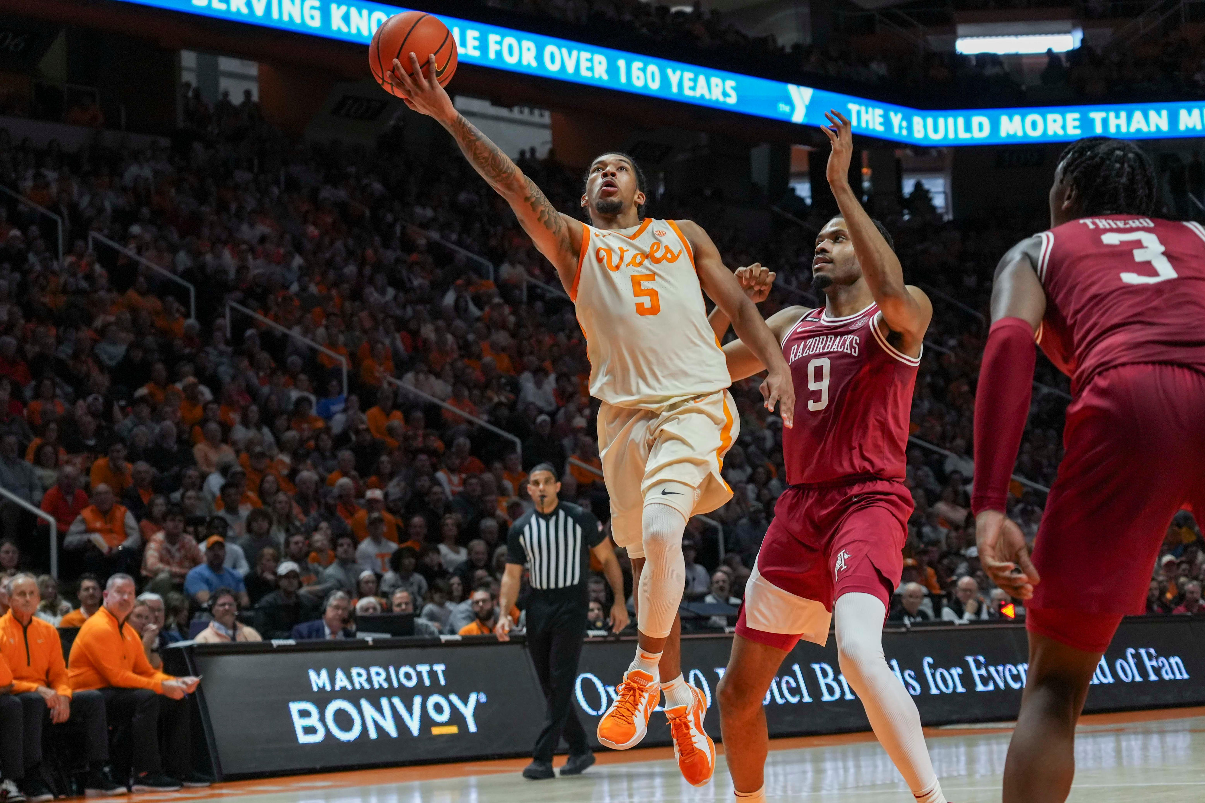 Tennessee college basketball is final undefeated team this season under ...