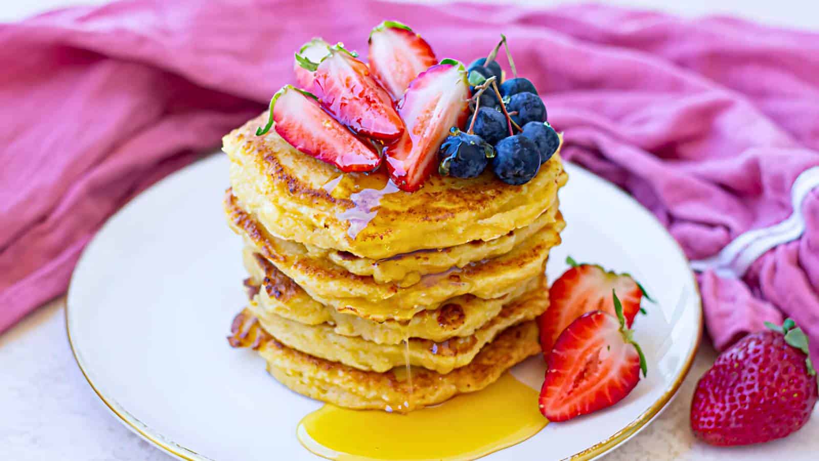 21 High Protein Breakfast Ideas To Simplify Your Morning Routine