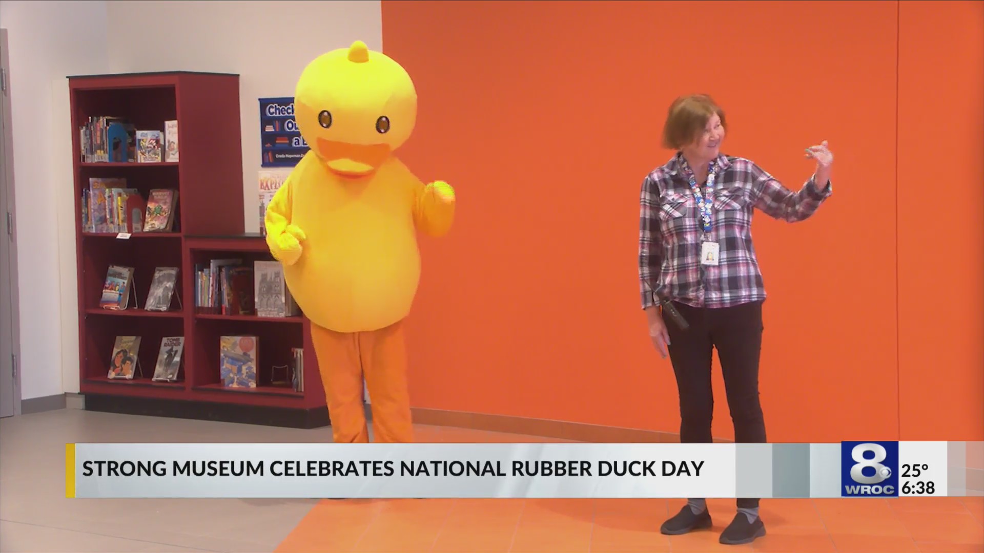 Strong Museum gives away 500 rubber ducks ahead of National Rubber Duck Day