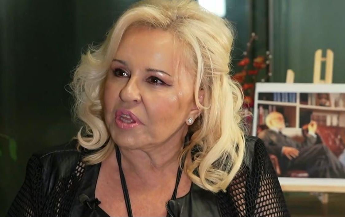 Μπέσσυ Αργυράκη: «Είδα τη νύφη… σαν να αδυνάτισε και κατάλαβα ότι είχα ...