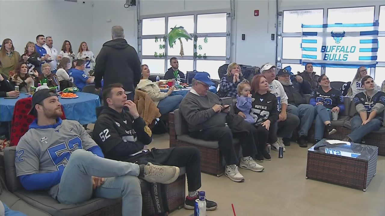 Family, friends host watch party for UB's Shaun Dolac