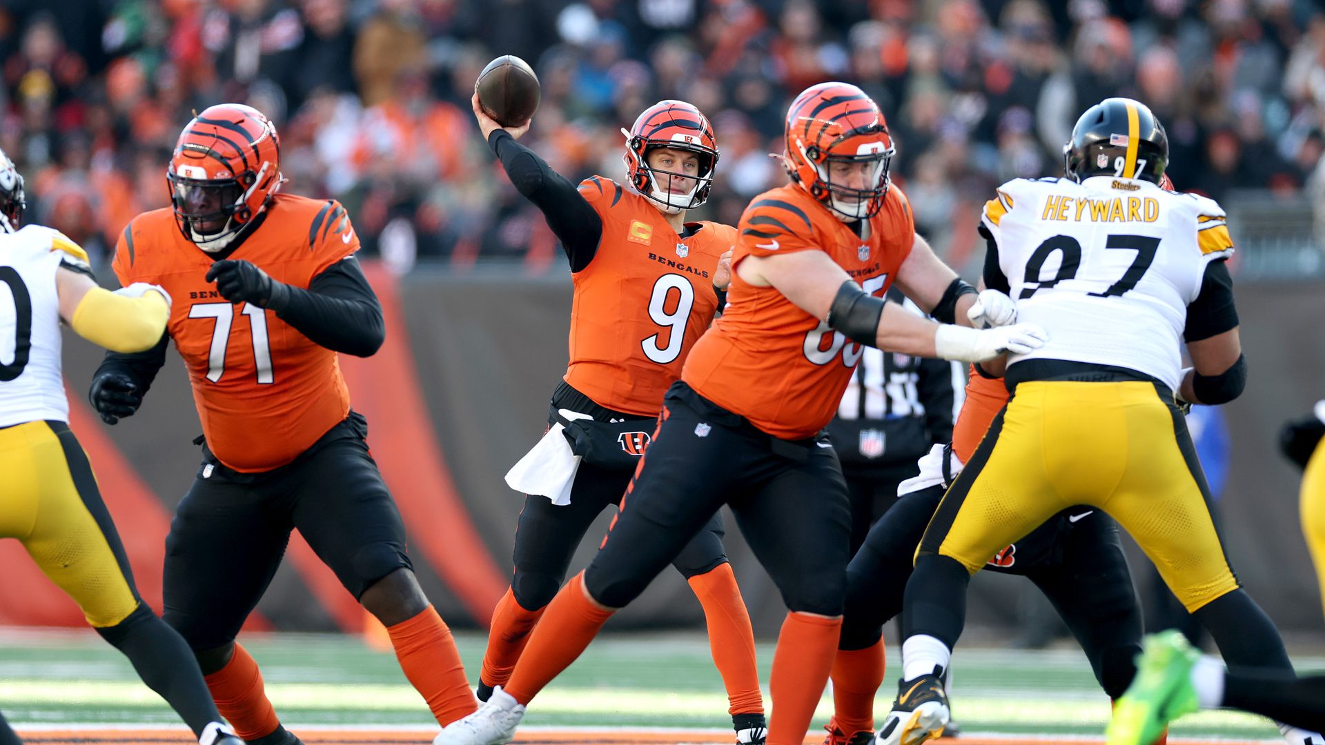 Bengals vs. Steelers: Saturday Night NFL Special Open Thread