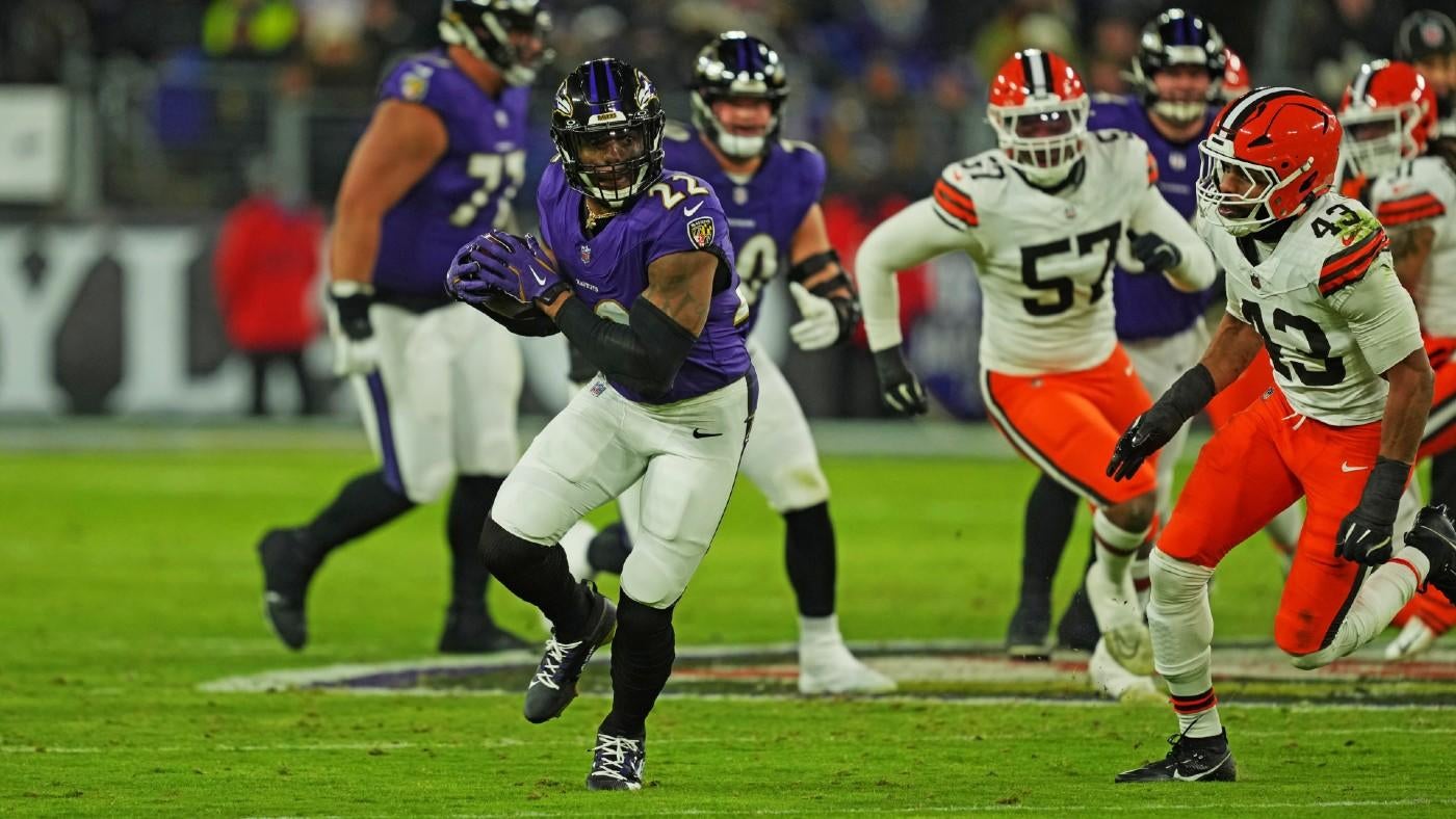Derrick Henry ties Jim Brown in NFL record book, helps Ravens secure ...