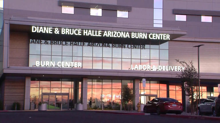 Phoenix burn center treating Hawaii fireworks explosion victims