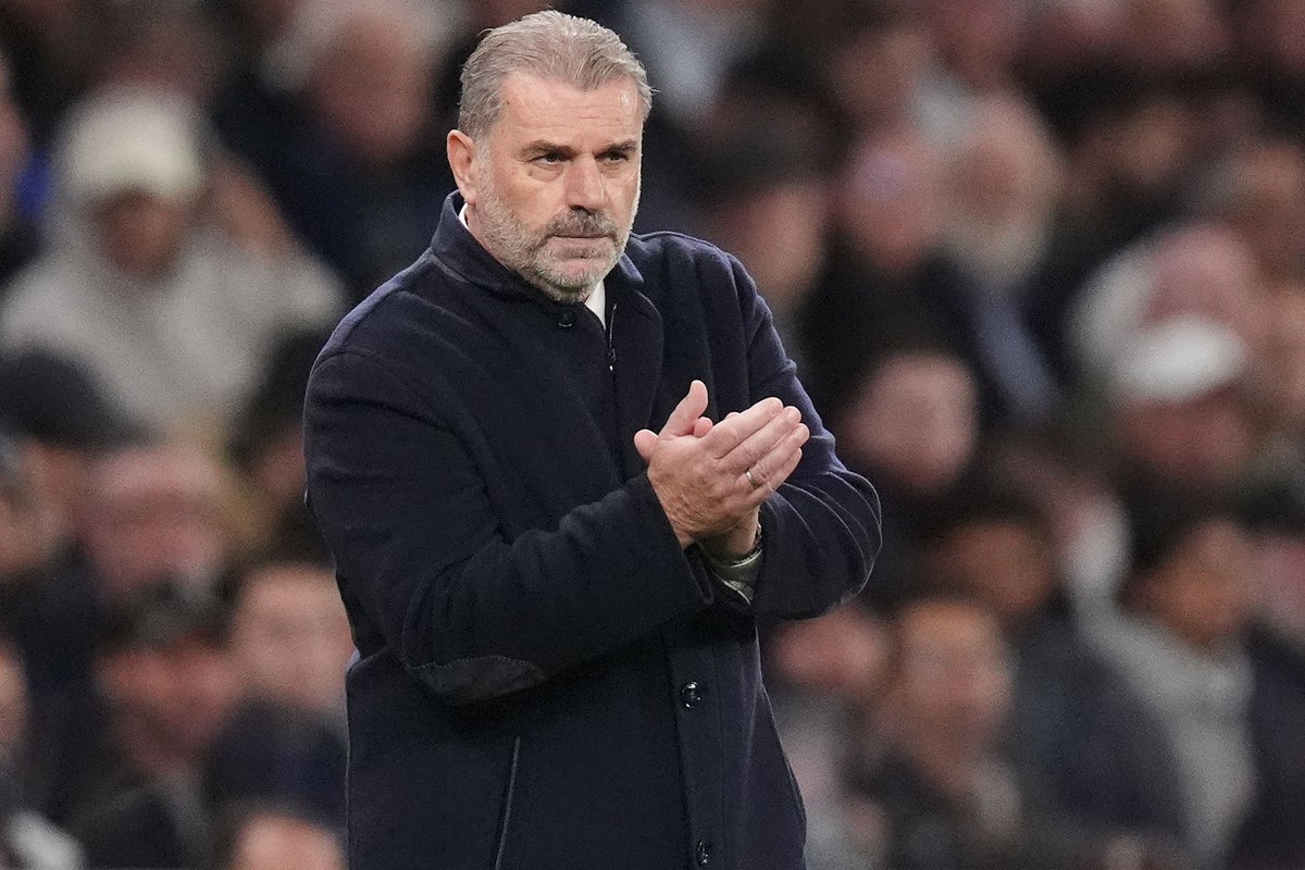 Tottenham complete signing of goalkeeper Antonin Kinsky