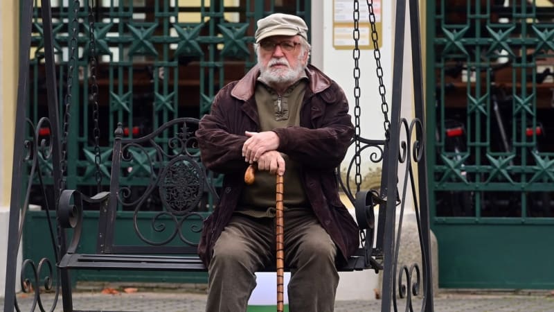 Herec Jaromír Hanzlík šikovně investoval. Vlastní několik nemovitostí ...