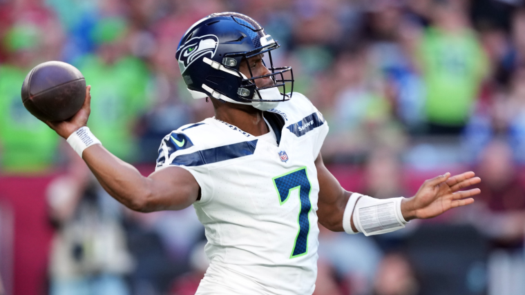 Seahawks predicted to sign $11 million quarterback after Geno Smith trade