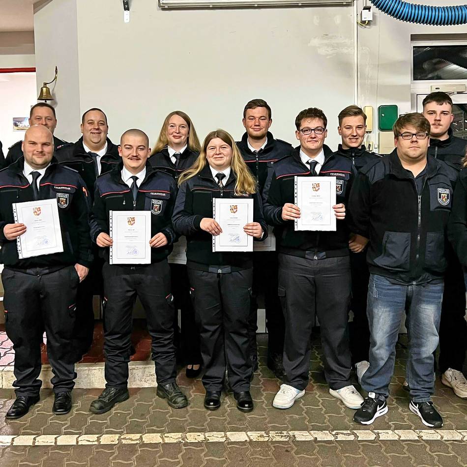 Verpflichtungen und Beförderungen