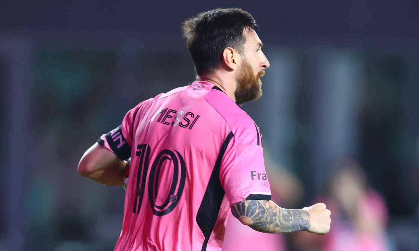 Messi premiato da Biden con la più alta onorificenza civile degli Stati ...