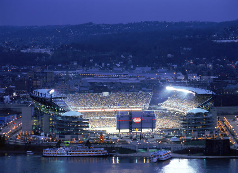 X (Twitter) having major problems day after NFL playoffs