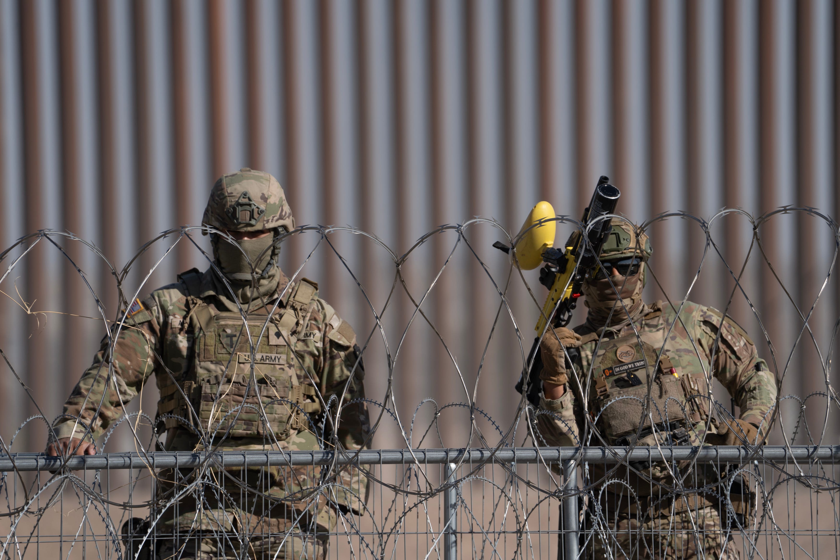 US Border Patrol, Mexican troops come under fire along Rio Grande on El ...